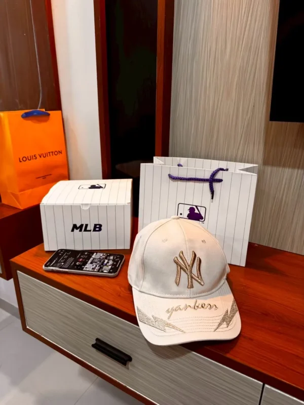 MLB NEW YORK YANKEES WHITE CAP – Lelangyuk1